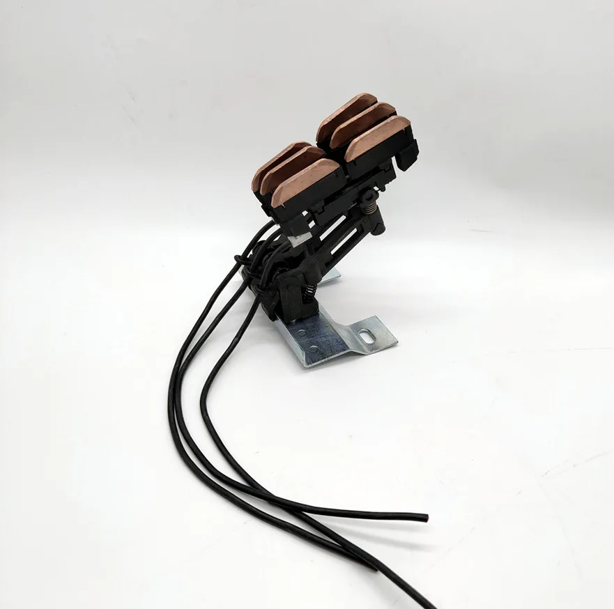 KEDO Double Head Current Collector 3P - Reliable & Efficient