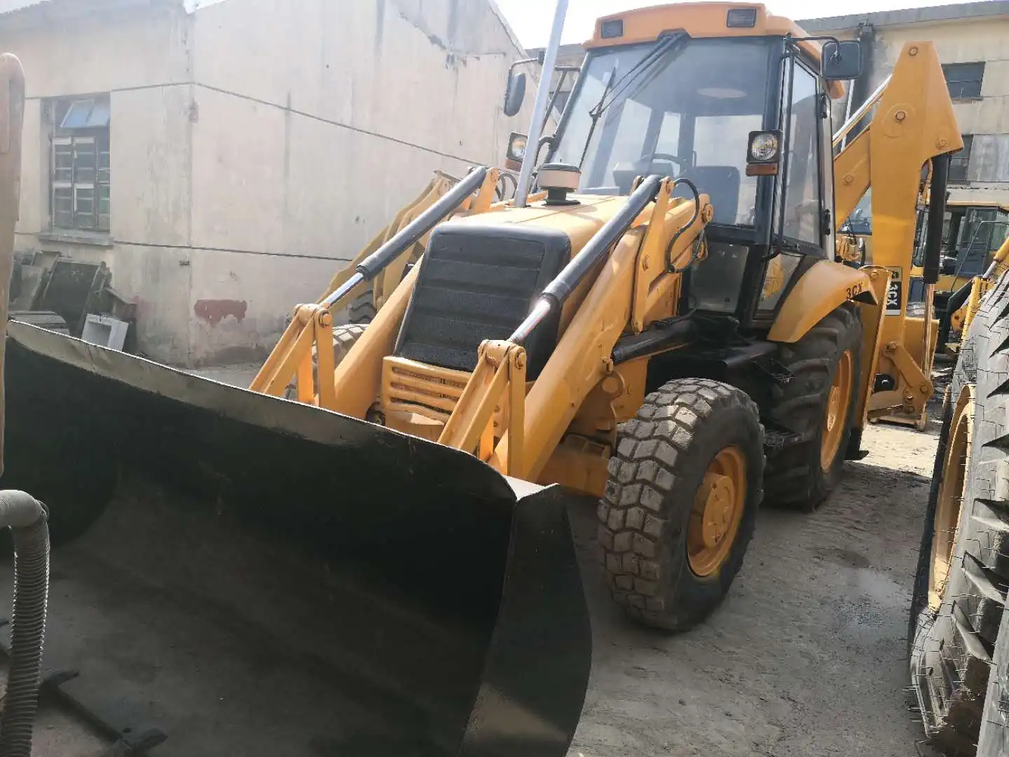 使用3cx装卸机/3cx反铲装载机的标准包装 - Buy 购买二手的jcb 3cx反铲装载机拖拉机小型挖掘机混凝土搅拌机小型拖拉机二手拖拉机 ...