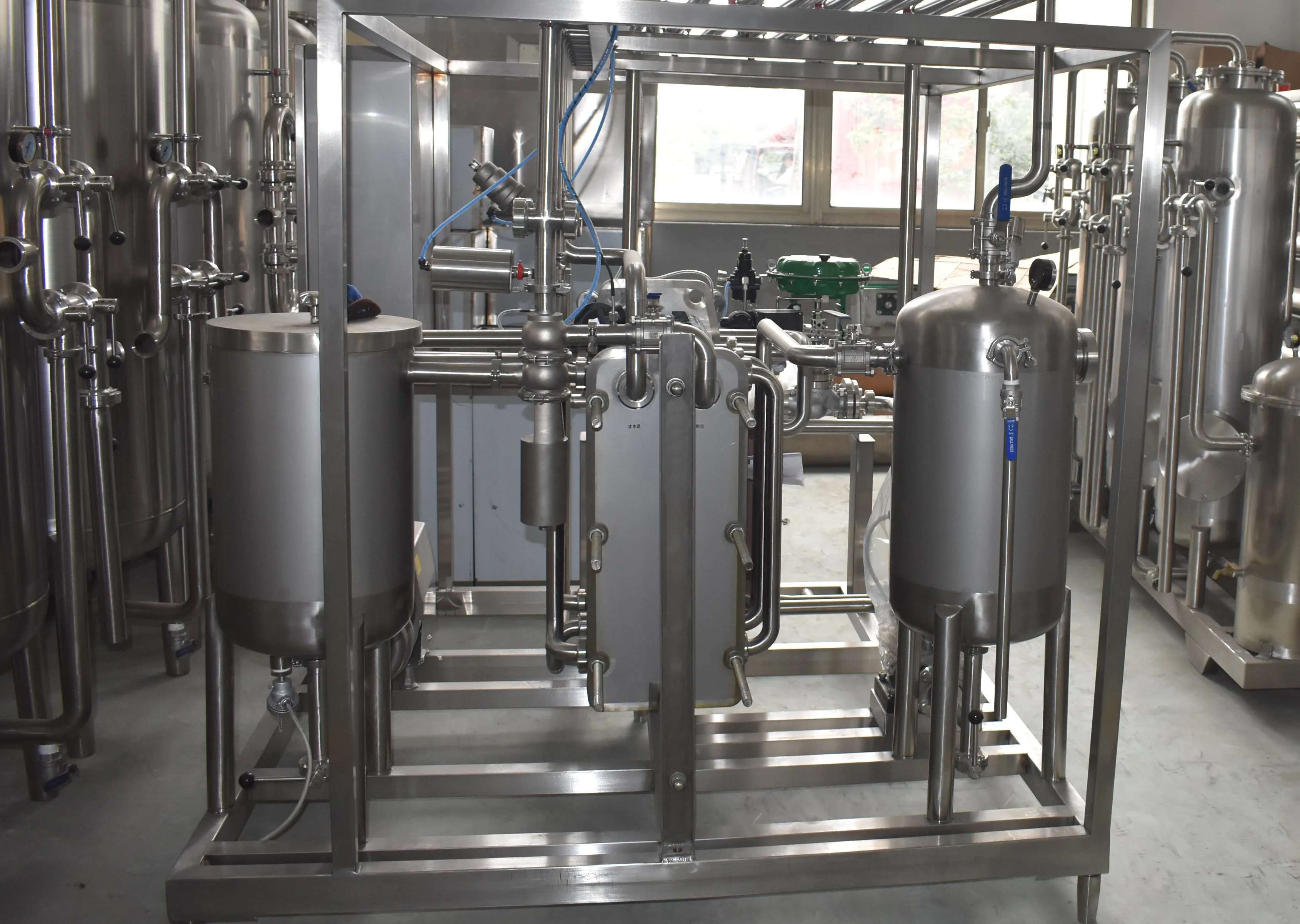 Small Milk Pasteuriser Machine Htst Plate Sterilizer - Buy Uht Milk ...