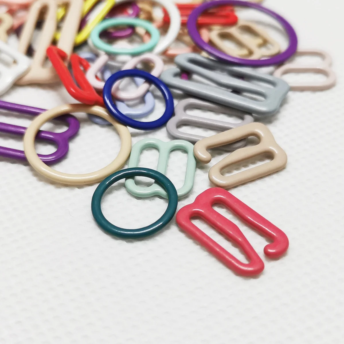 High Quality Lingerie Accessories Nylon Coated Bra Rings Slider And ...