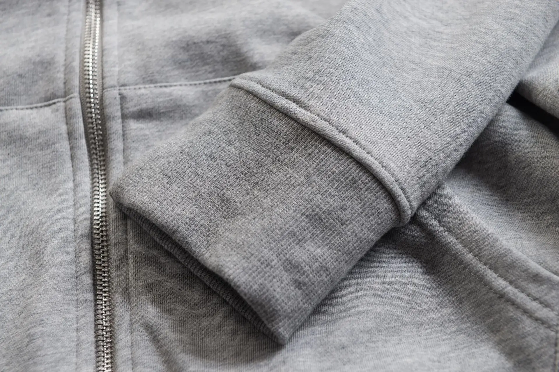 Custom Full Zip up Hoodie Zipper - Anti-Pilling & Sustainable