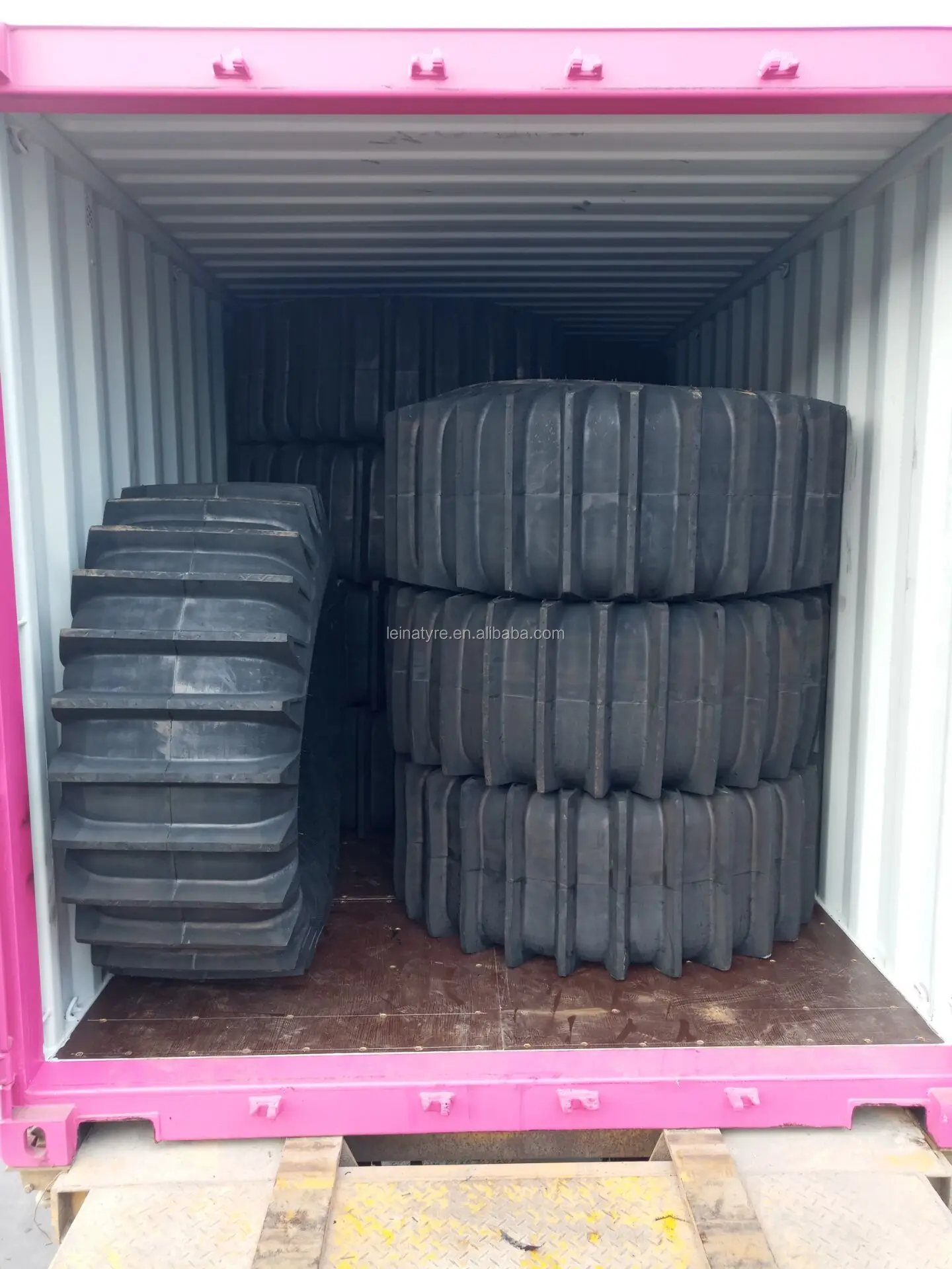 Swamp Tyre Marshland Tyre Ice Tyre 1540x540-24 & 1640x640-24