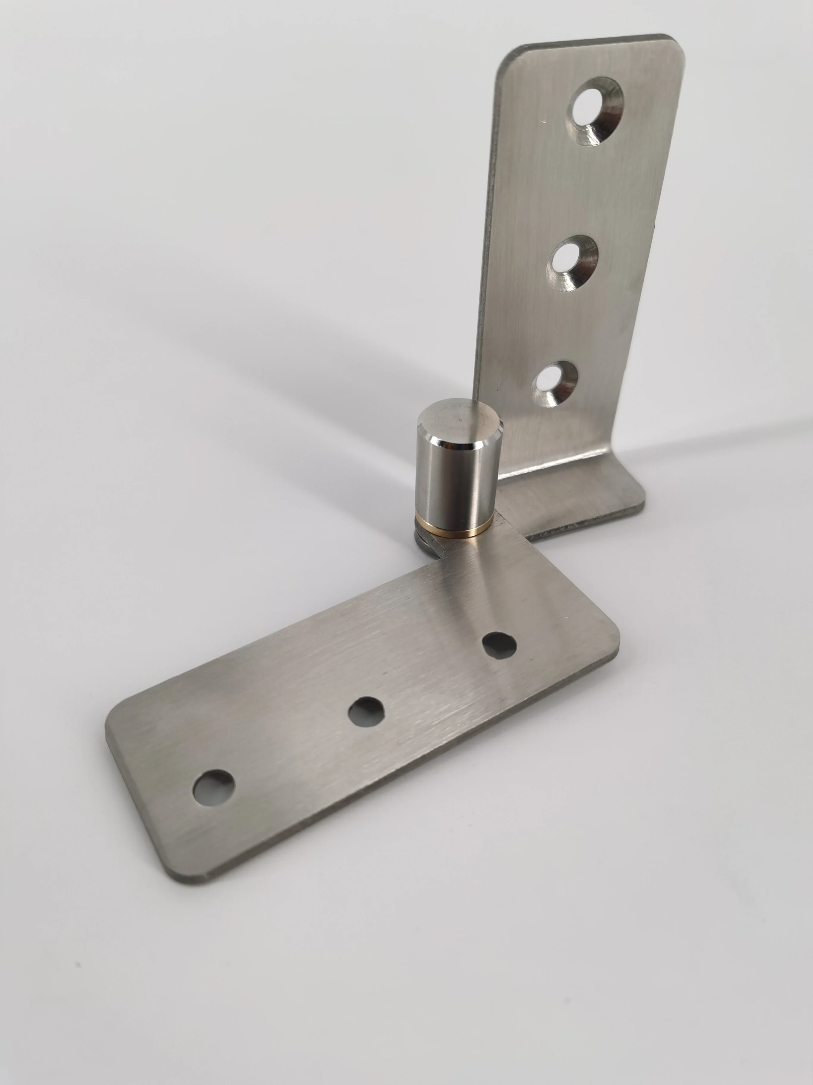 Rotating Pivot Hinge - Buy Rotating Pivot Hinge,Pivot Hinge For Wooden ...