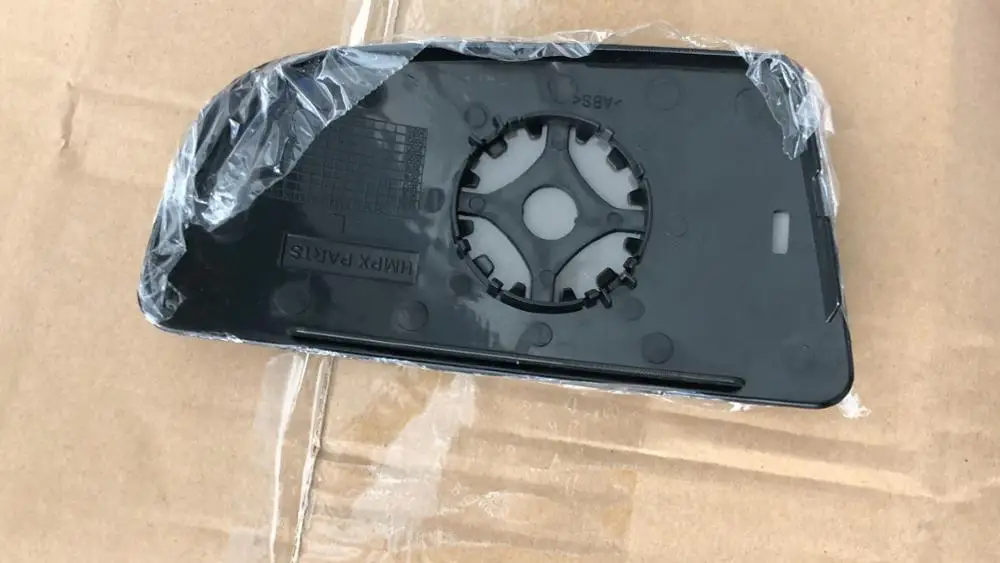 Auto Parts Bk3117c718ab 1855103 Bk3117a700ab 1855102 Mirror Glass ...