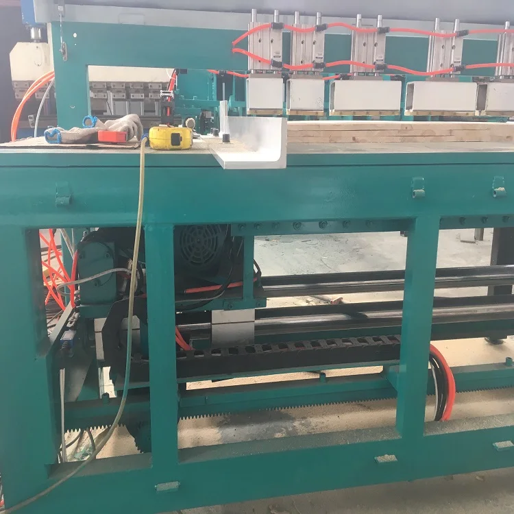 Beekeeping Equipment - Efficient Beehive Production Machine