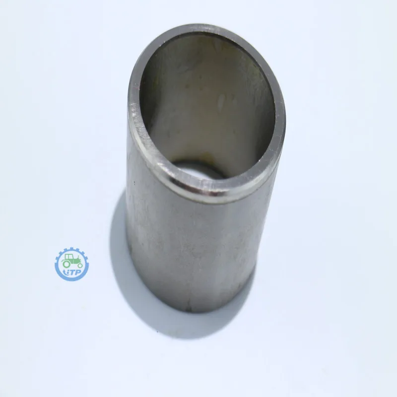 D149725 Pivot Bushing - High Quality for Tractors & Harvesters