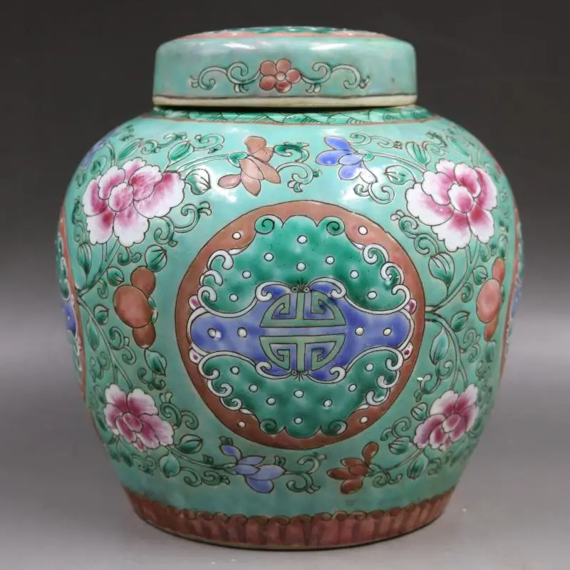 Handmade Chinese Famiile Rose Porcelain Green Storage Jar
