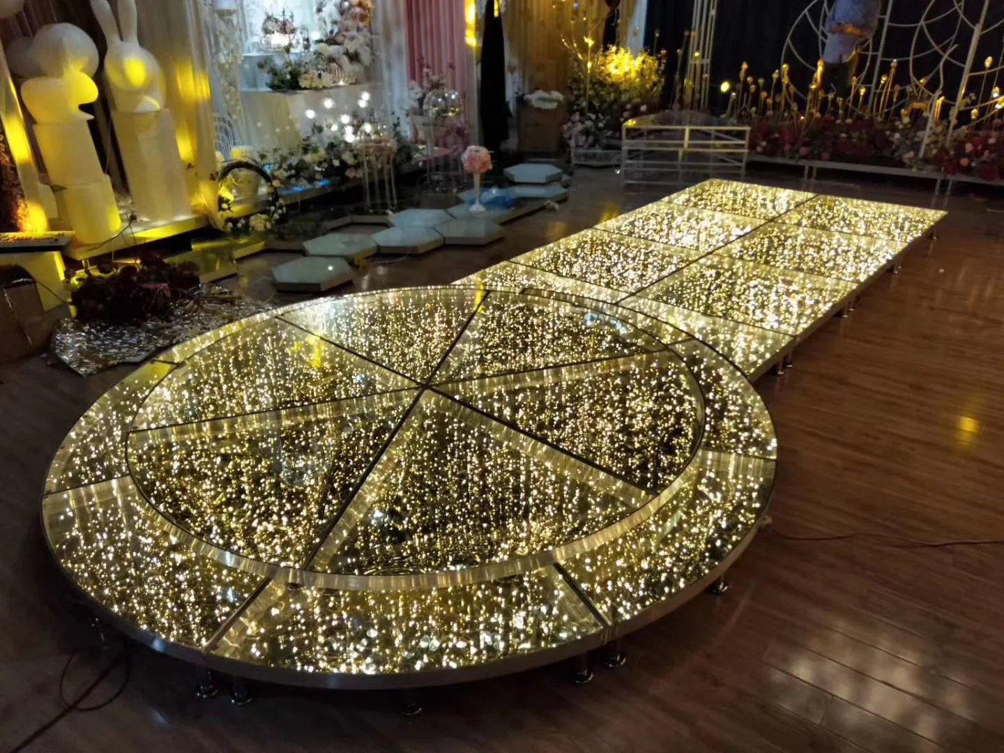 Glass Floor Wedding - Elegant Tempered Glass Stage Platform