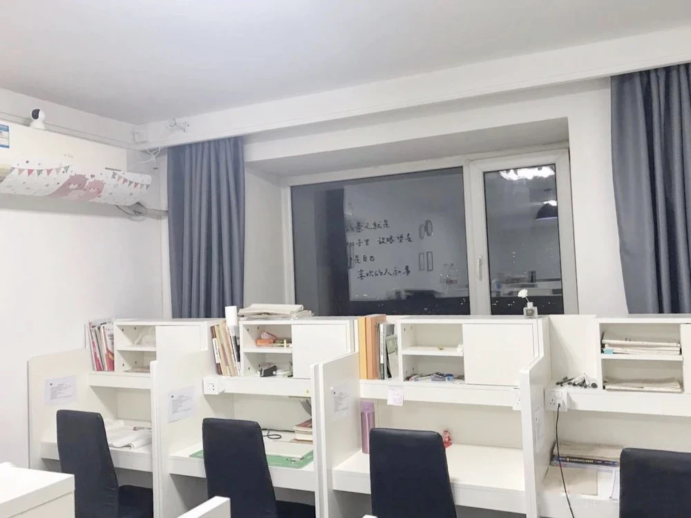 Collage Library Reading Desk with Storage & Bookshelf