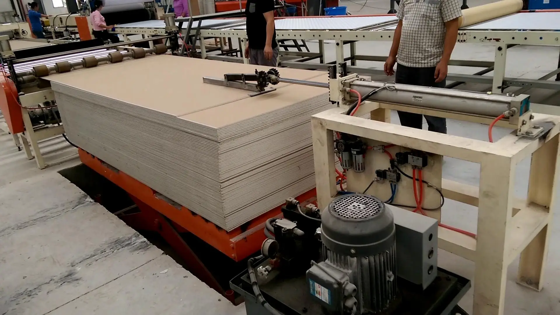 Waterproof Pvc Laminated Gypsum Ceiling Tiles Production Machine ...