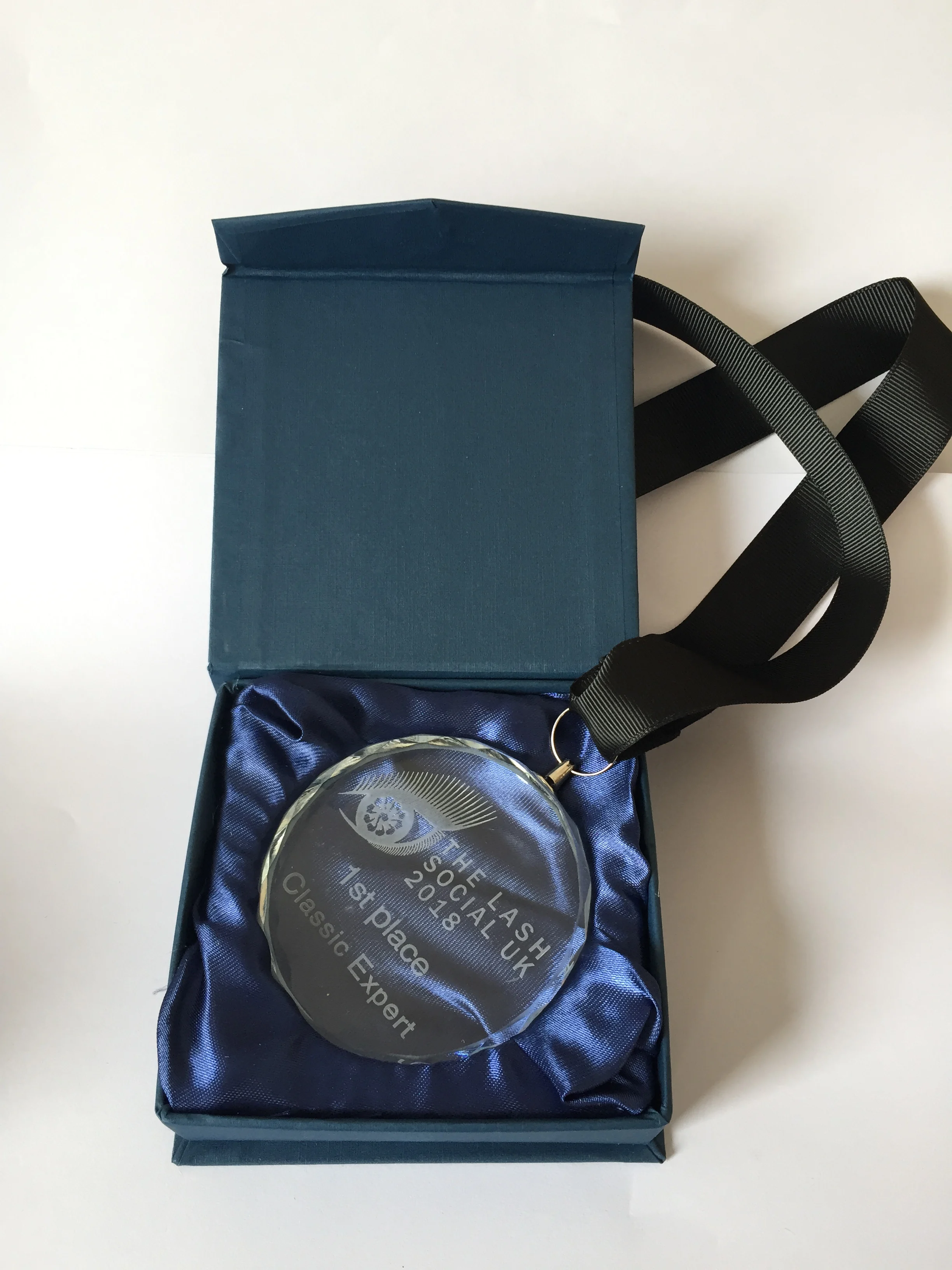 Crystal Glass Shaped Medallion Medal MH-J0619 - Wedding Gift