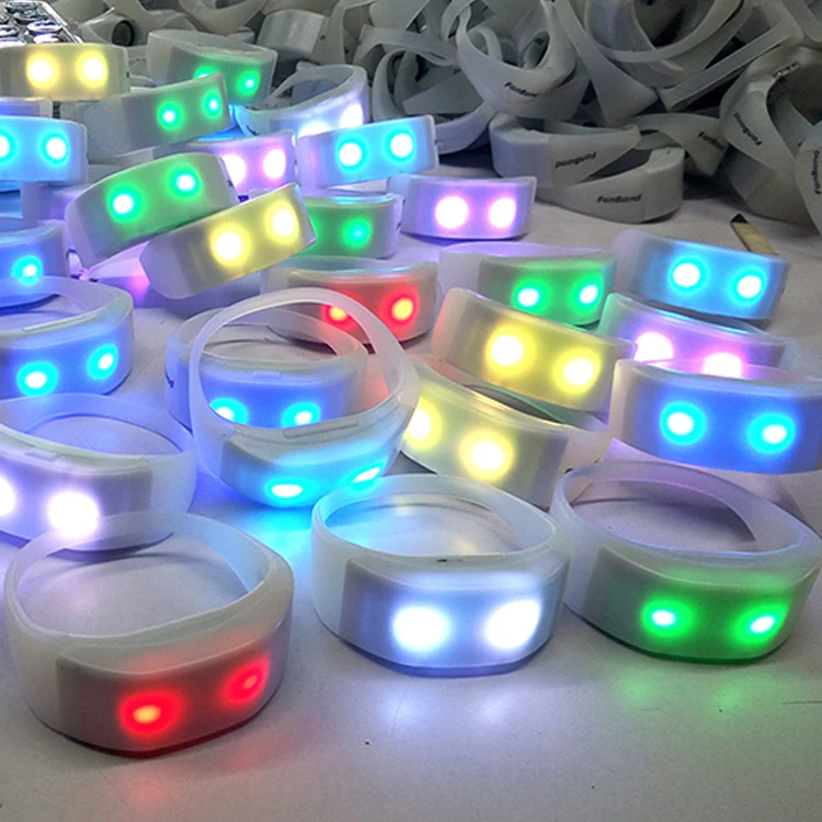 LINLI LED Wristband - Programmable Wireless Remote Control