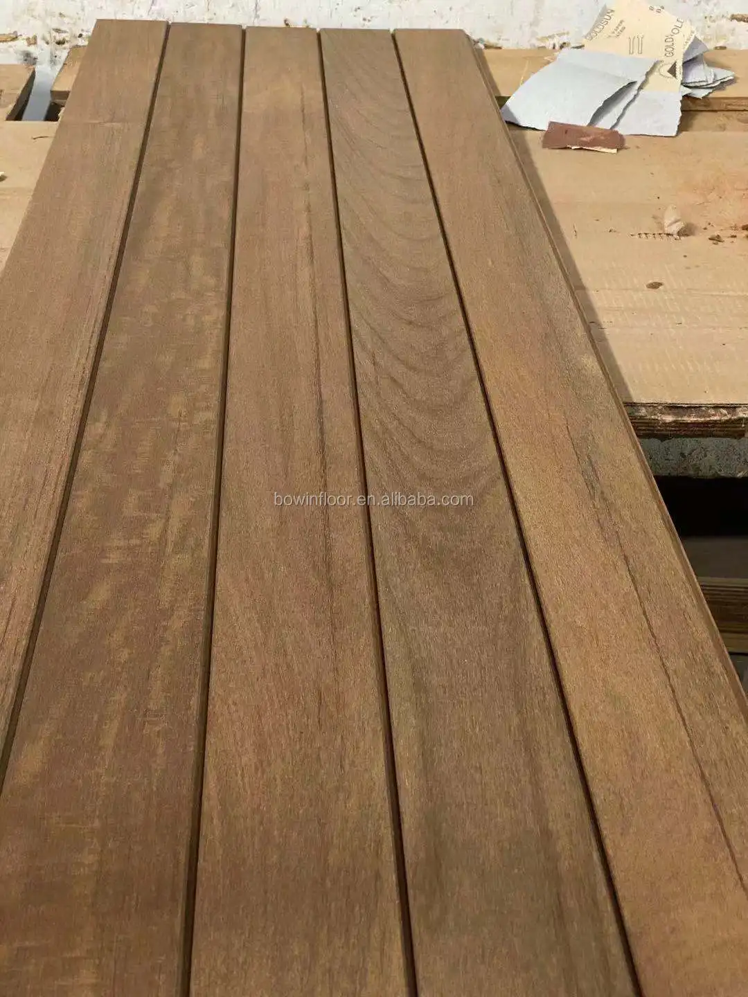 Durable Ipe Wood Wall Cladding for Outdoor Applications - Moisture ...