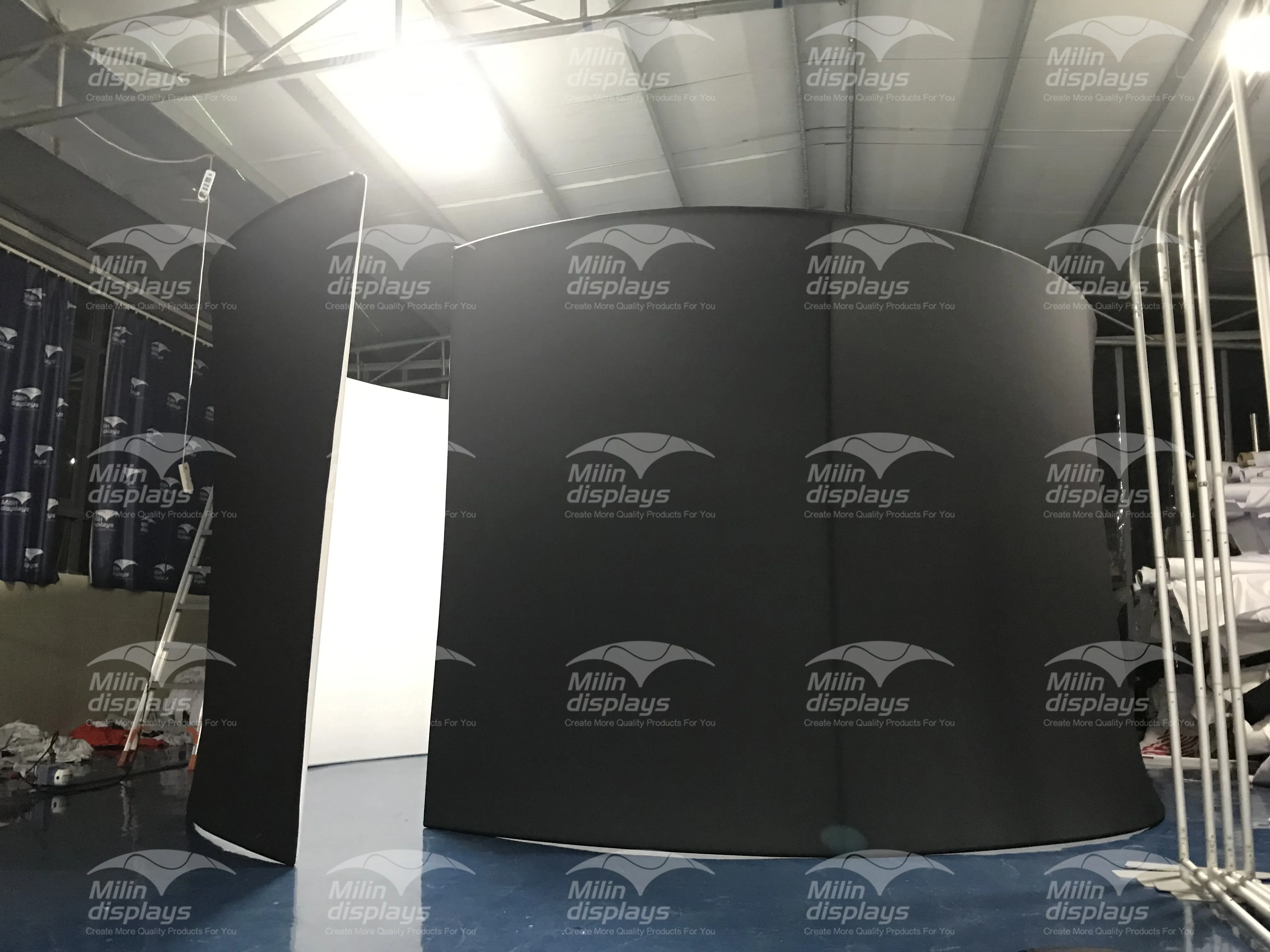 2021 Chroma Green Screen 360 Photo Booth Enclosure - Ideal for Events ...