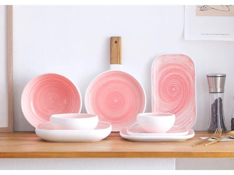 Pink Porcelain Dinnerware Sets - Perfect for Family Dinner