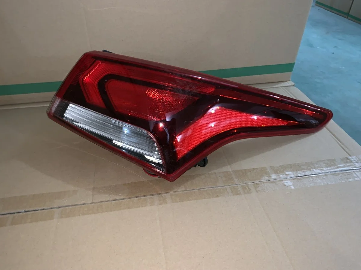 Hyundai Accent2015-2018 Part No.92401-H6000 Tail Lamp - YASSIA AUTO ...