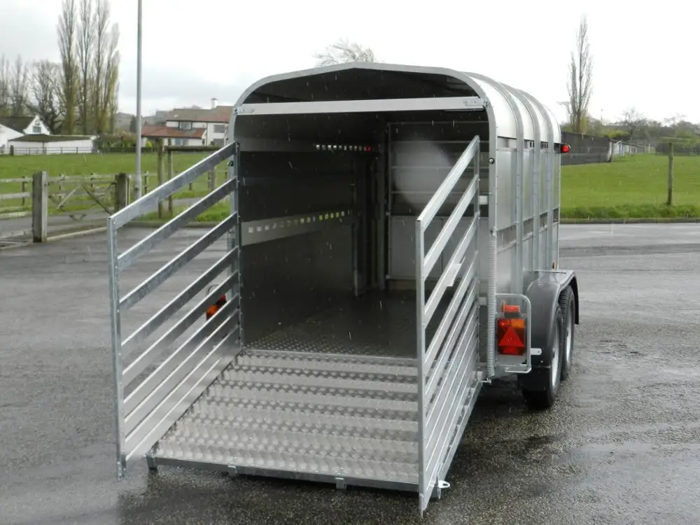 Small Aluminum Bumper Pull Livestock Trailers for Sale