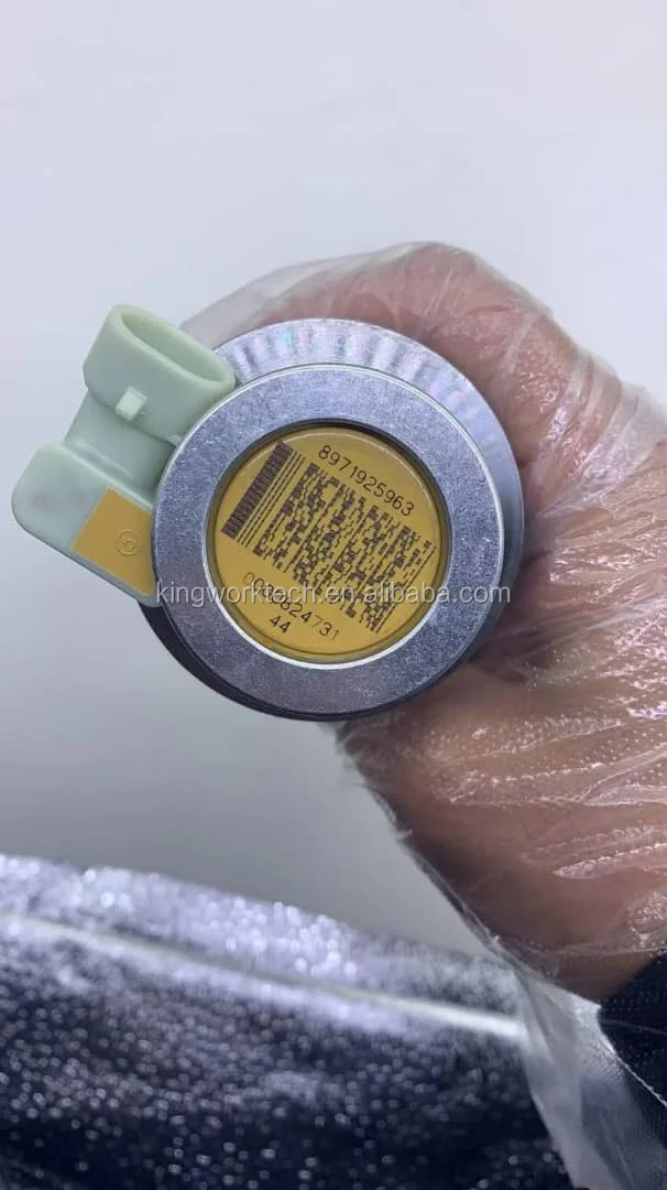 Original Fuel Injectors for ISUZU Trooper 4JX1 Engine