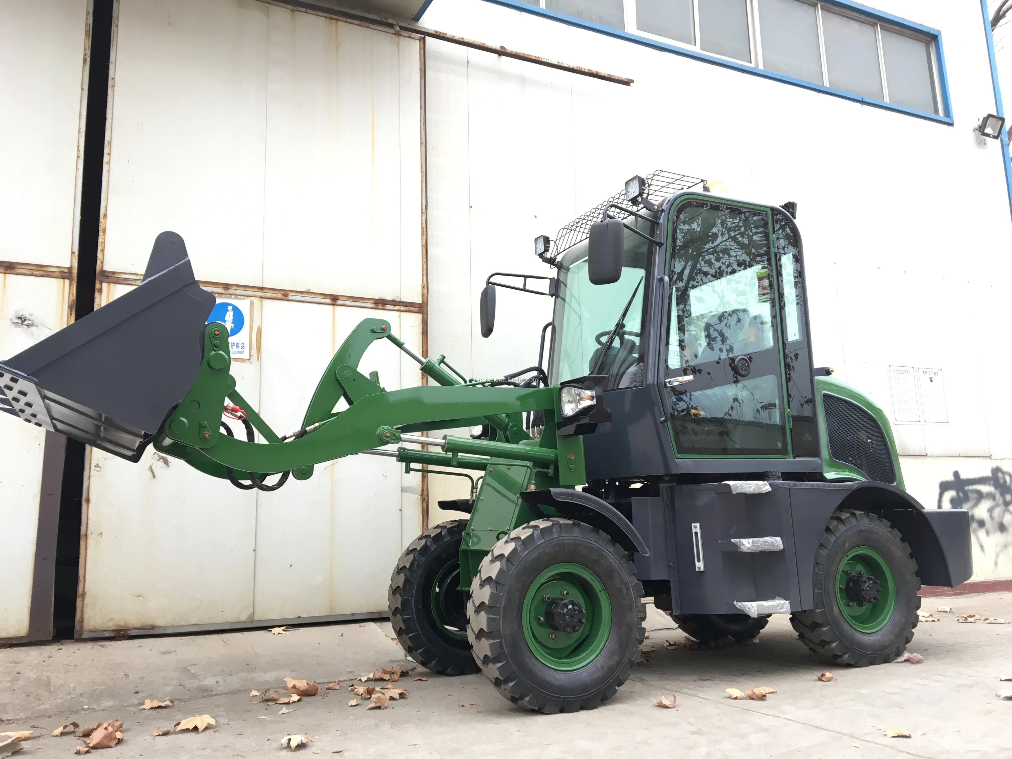 Mini Loader YFL08 - Versatile & Durable 4 in 1 Bucket Wheel Loader