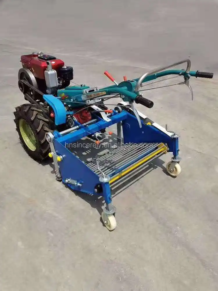 Mini Hand Used Tractor Carrot Potato Harvester for Sale