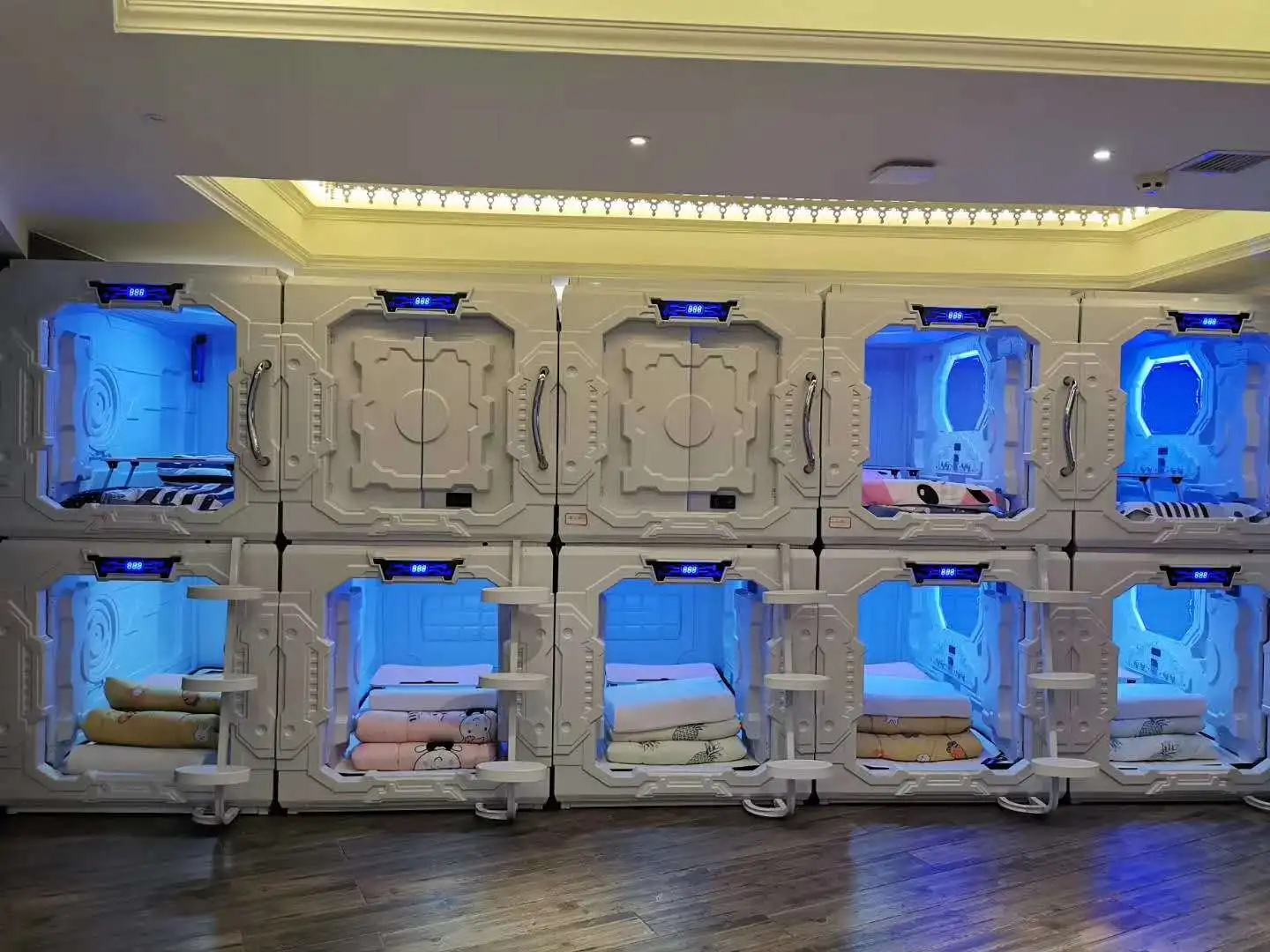Starsdove- Mini Space Capsule Hotel Bed Capsule Room - Buy Space ...