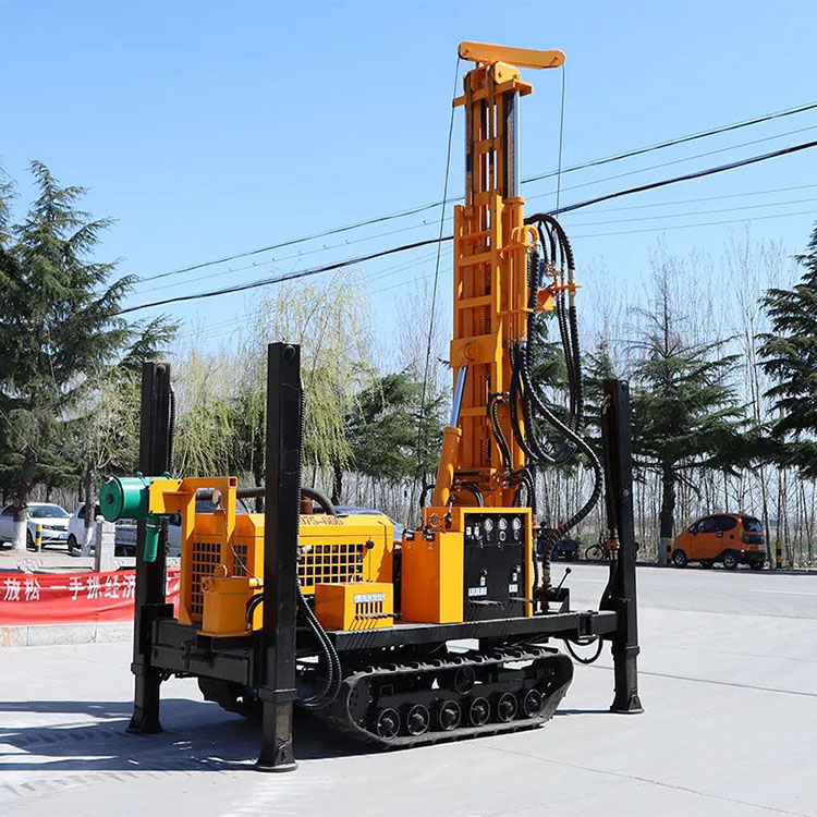 180m Tracked Flexible Pneumatic Drilling Rig For Water Wells In ...