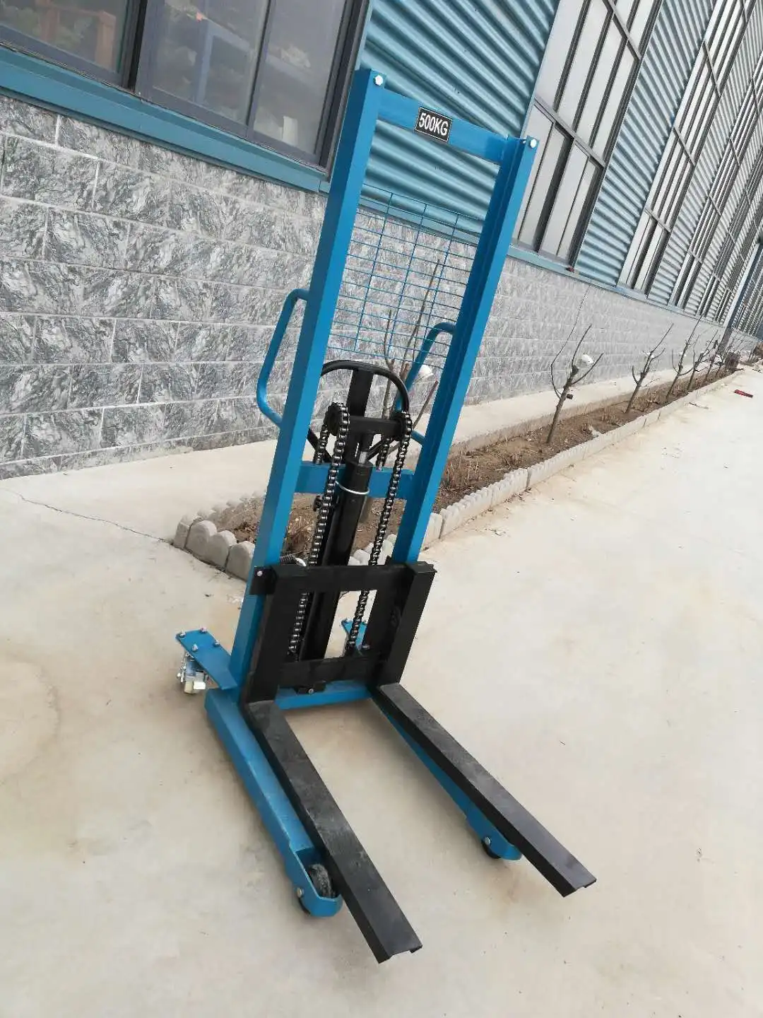 Small Manual Forklift - Efficient Hydraulic Pallet Stacker