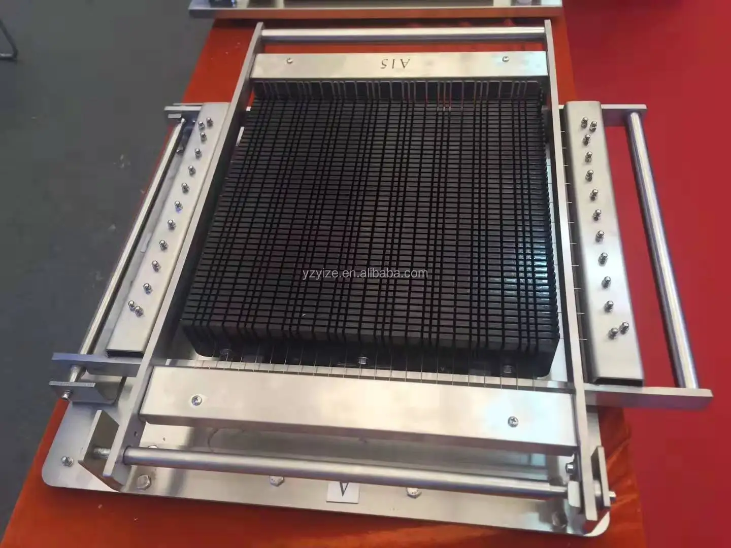 Stainless Steel Chocolate Block Cutter - 200kg/h Capacity