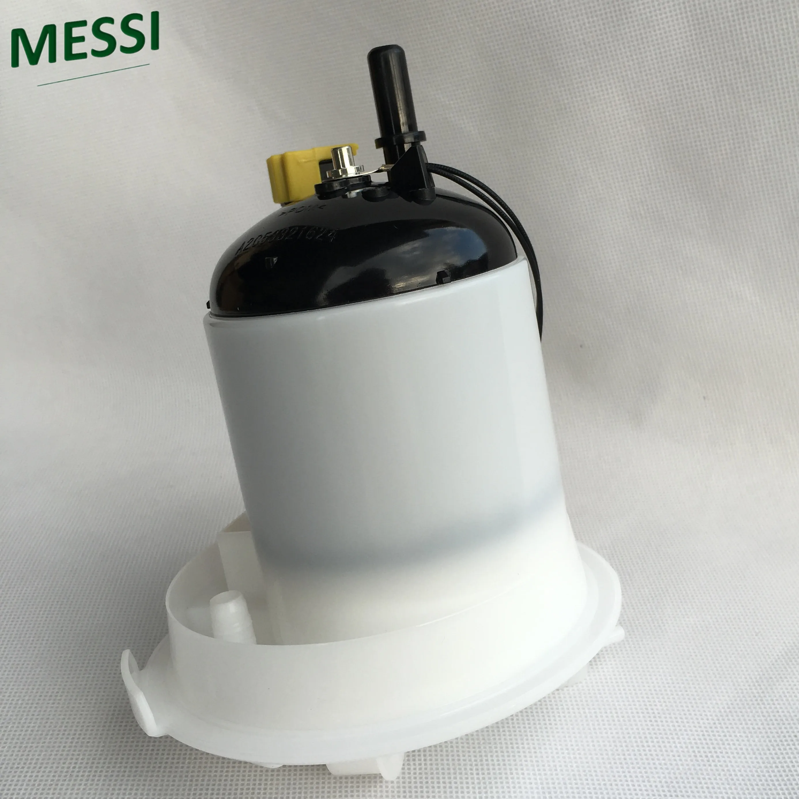 Fuel Filter For Land Rover Range Rover L322 V8 5.0l Lr043154 - Buy ...