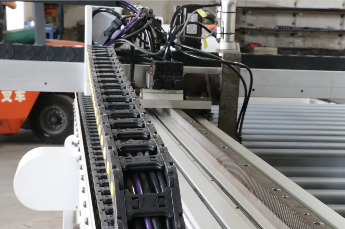 MJ3300Z CNC Beam Saw - Efficient Woodworking Solutions