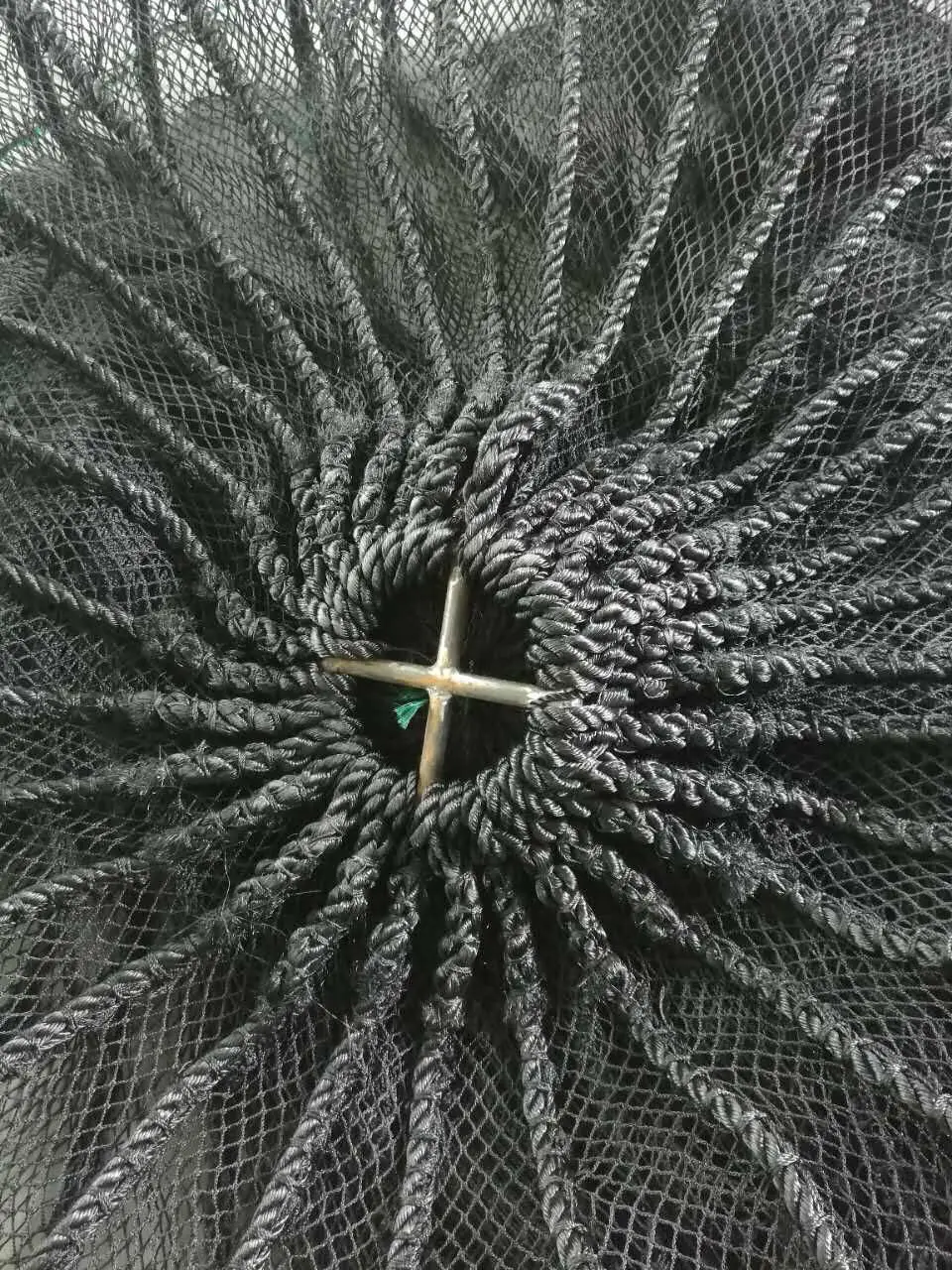 Aquaculture Fish Farming Net Cage System - Durable & Customizable