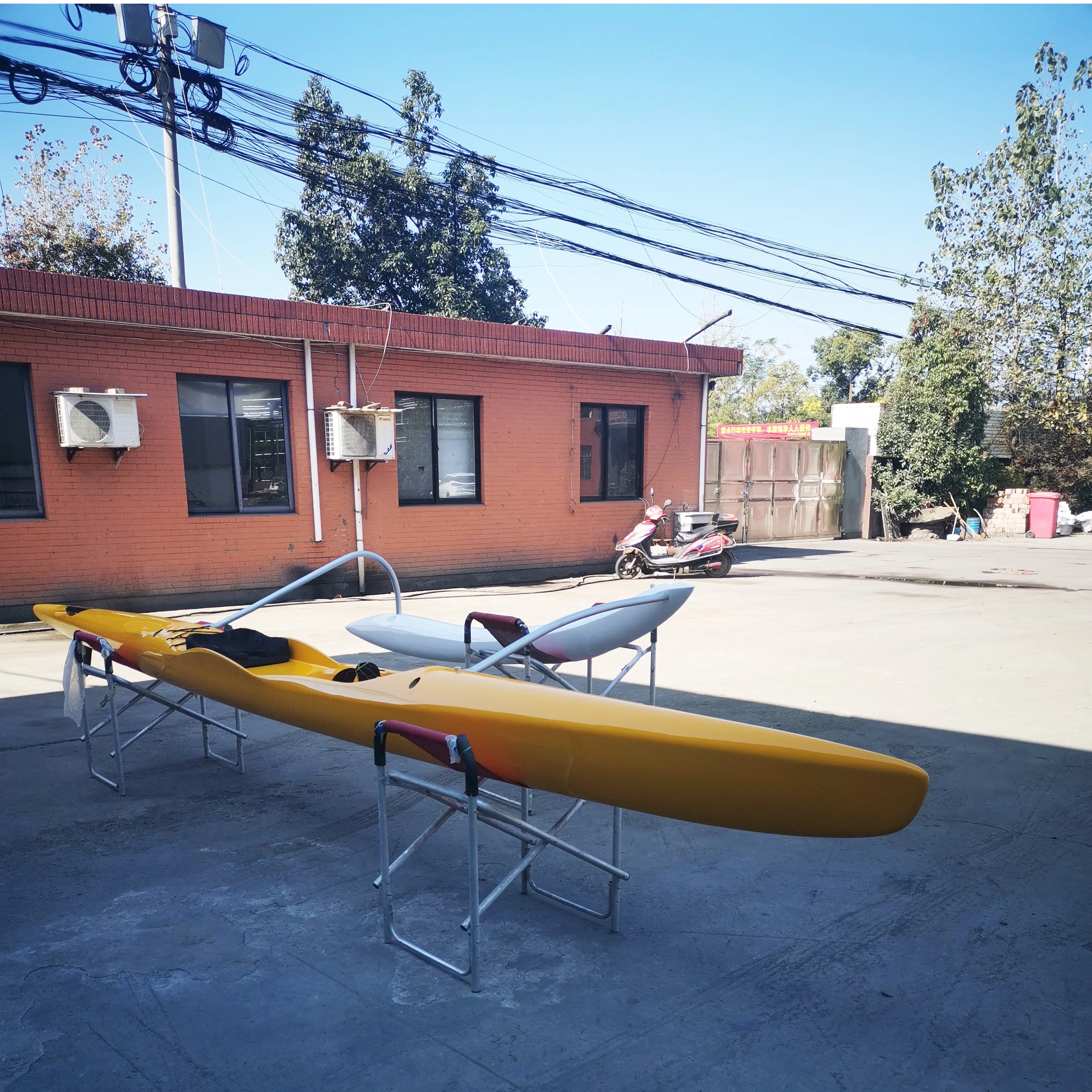 2022 Popular Carbon Fiber Outrigger Canoe Boat OC1 for Race Touring