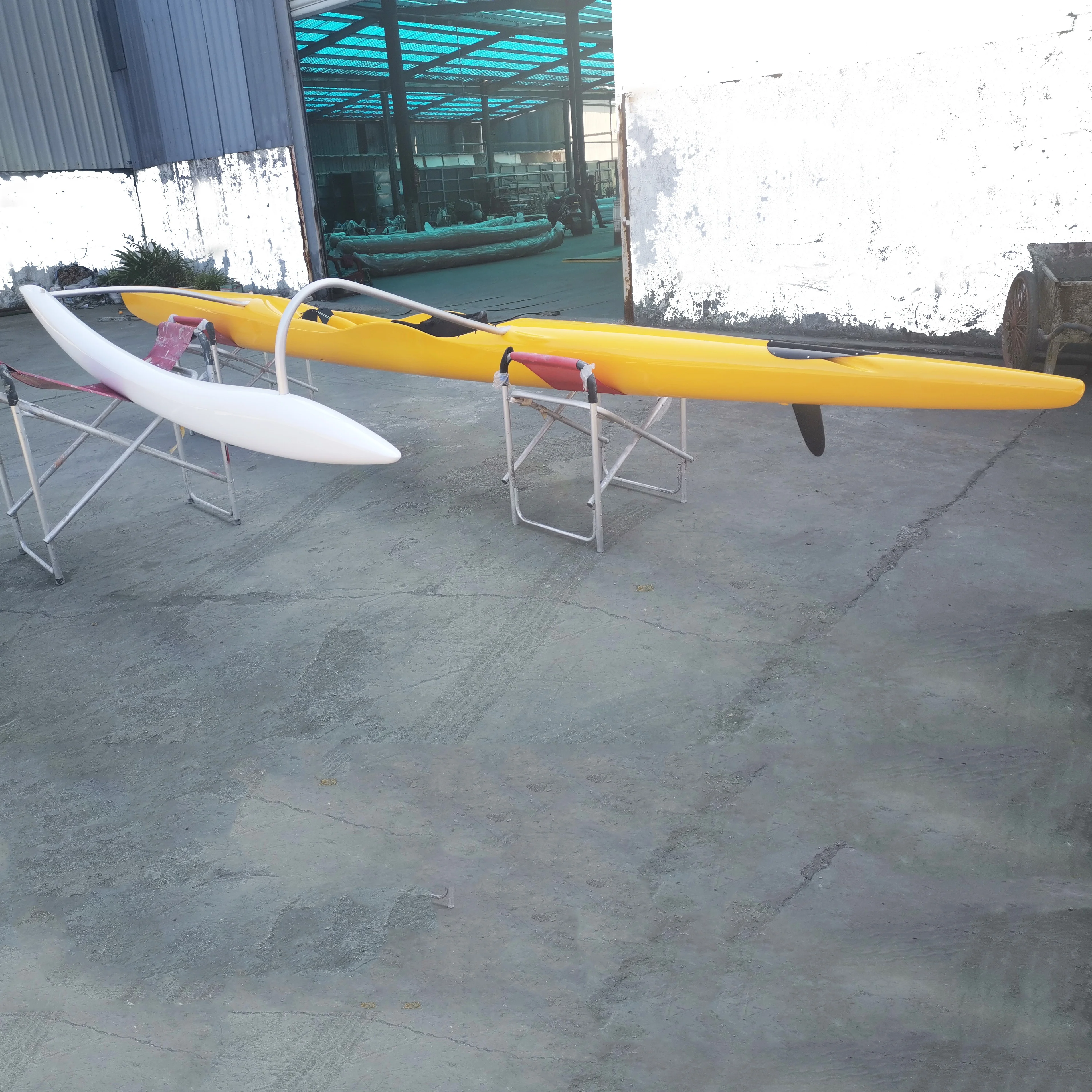 2022 Popular Carbon Fiber Outrigger Canoe Boat OC1 for Race Touring