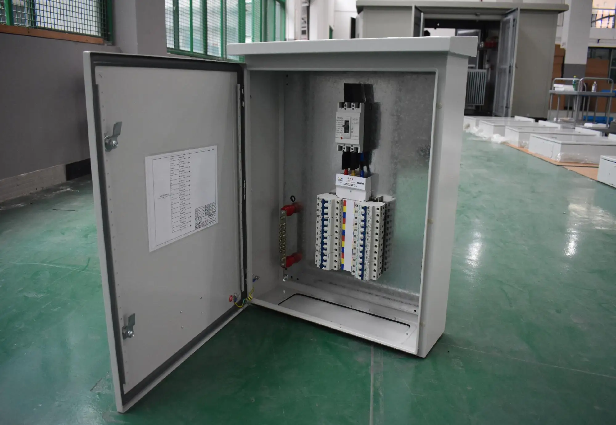 MDB Electrical Distribution Board & Consumer Unit - Three Phase Power ...