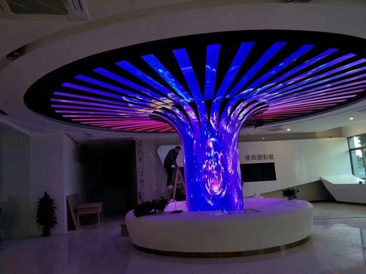 P3 P4 P5 Indoor Vertical Led Wall Curtain Panel Commercial Advertising ...