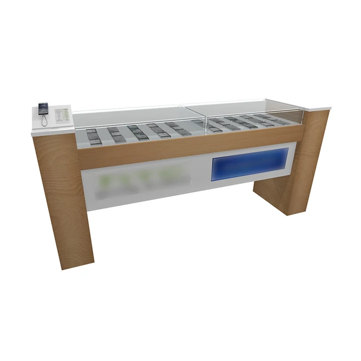 Custom Computer Shop Counter Design - Modern & Functional