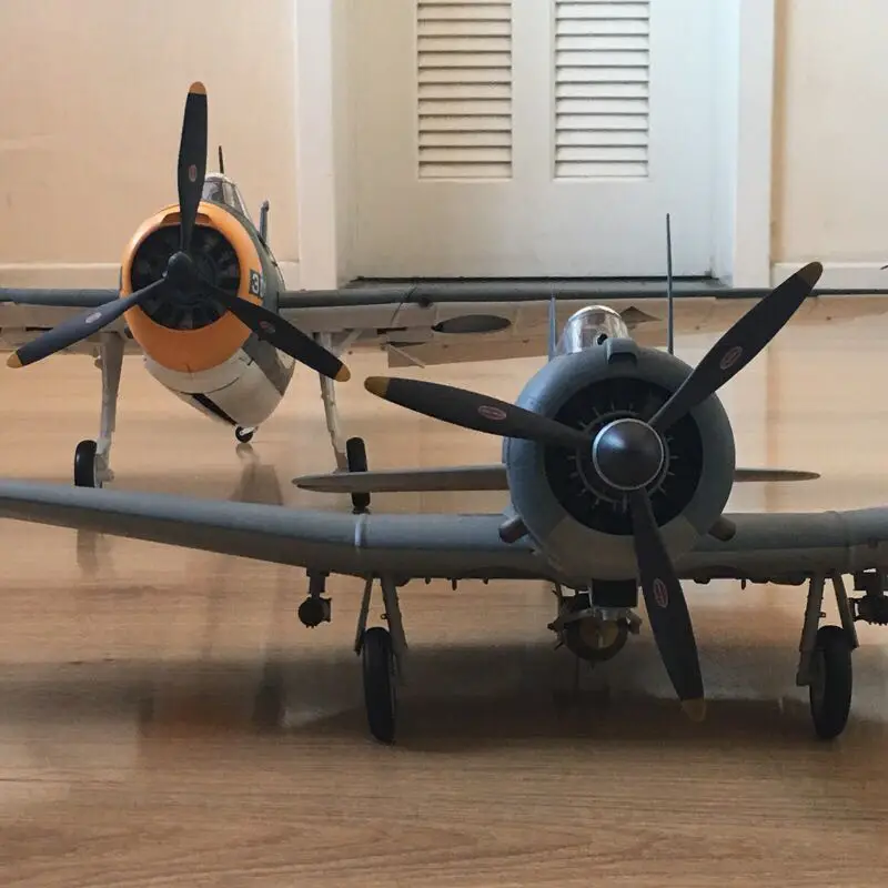 OEM 1:18 Scale Model Aircraft - Collectible Diecast Toys