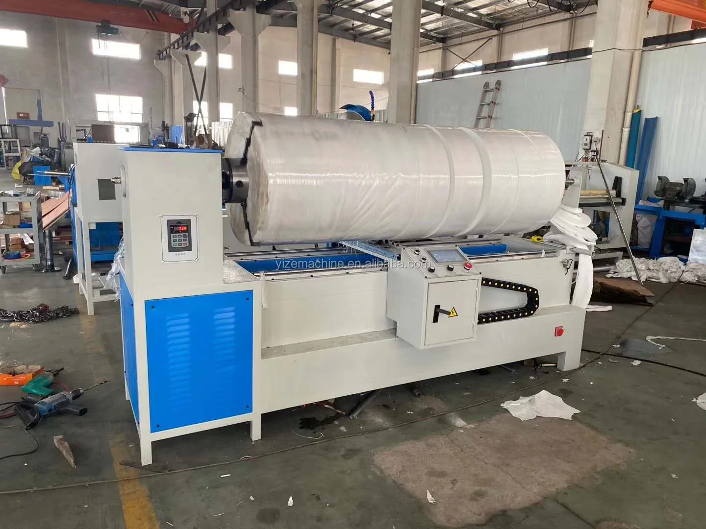 Automatic Rotary Cutter for Melt-Blown Fabric Roll Cutting