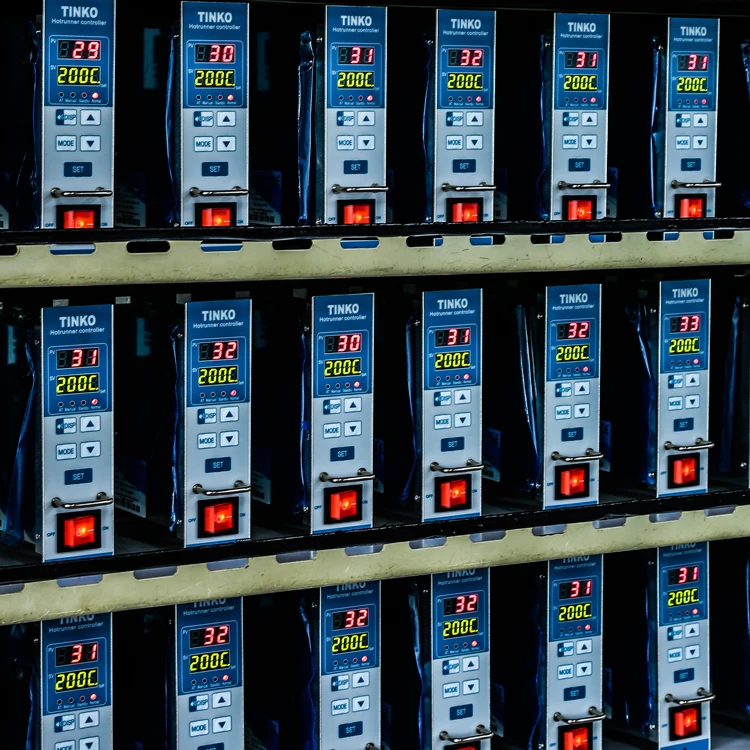 HRTC Injection Molding Systems Control Hot Runner Card Temperature Module