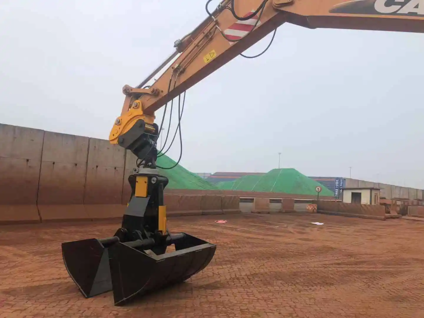 TDC Hydraulic Clam Shell Grapple for Scrap Steel Handling