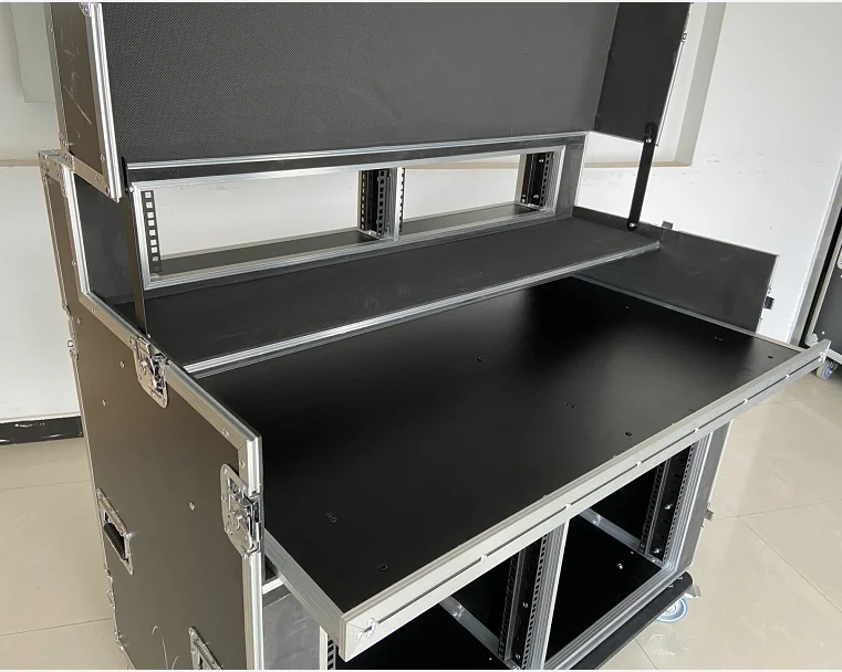 Workbox Professional Flight Case for FOH Audio System Amp Rack Case