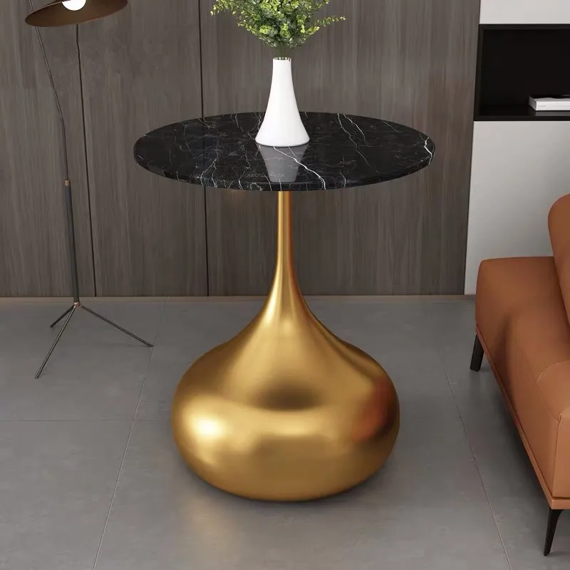 Luxury Living Room - Hotel Lobby Round Side Table