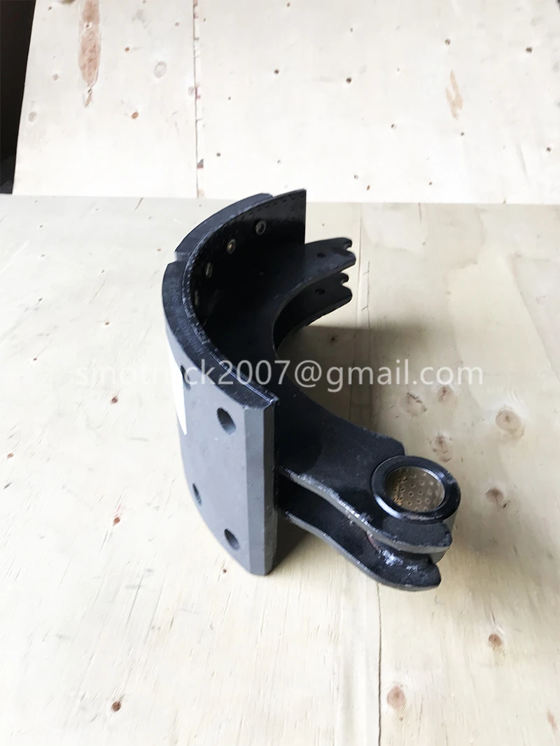 Sinotruk Howo Truck Spare Parts Brake Shoe Assembly Wg9100440030 - Buy ...