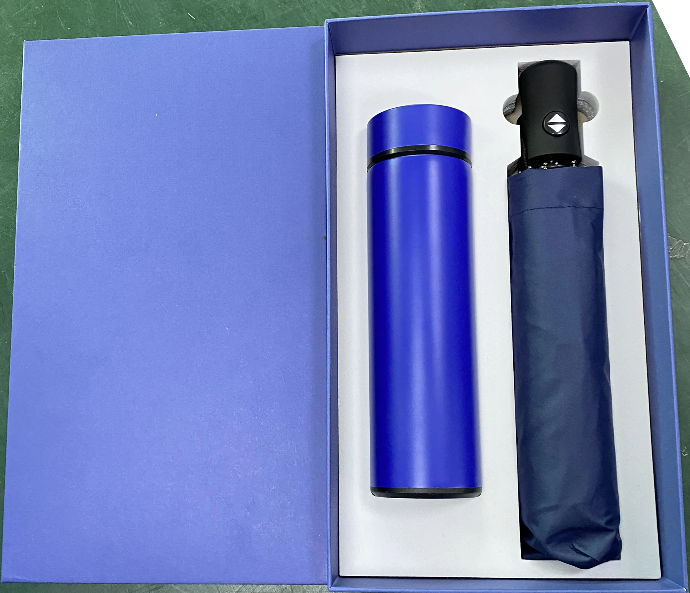 Thermos and Umbrella Corporate Gift Set for Business Promotion