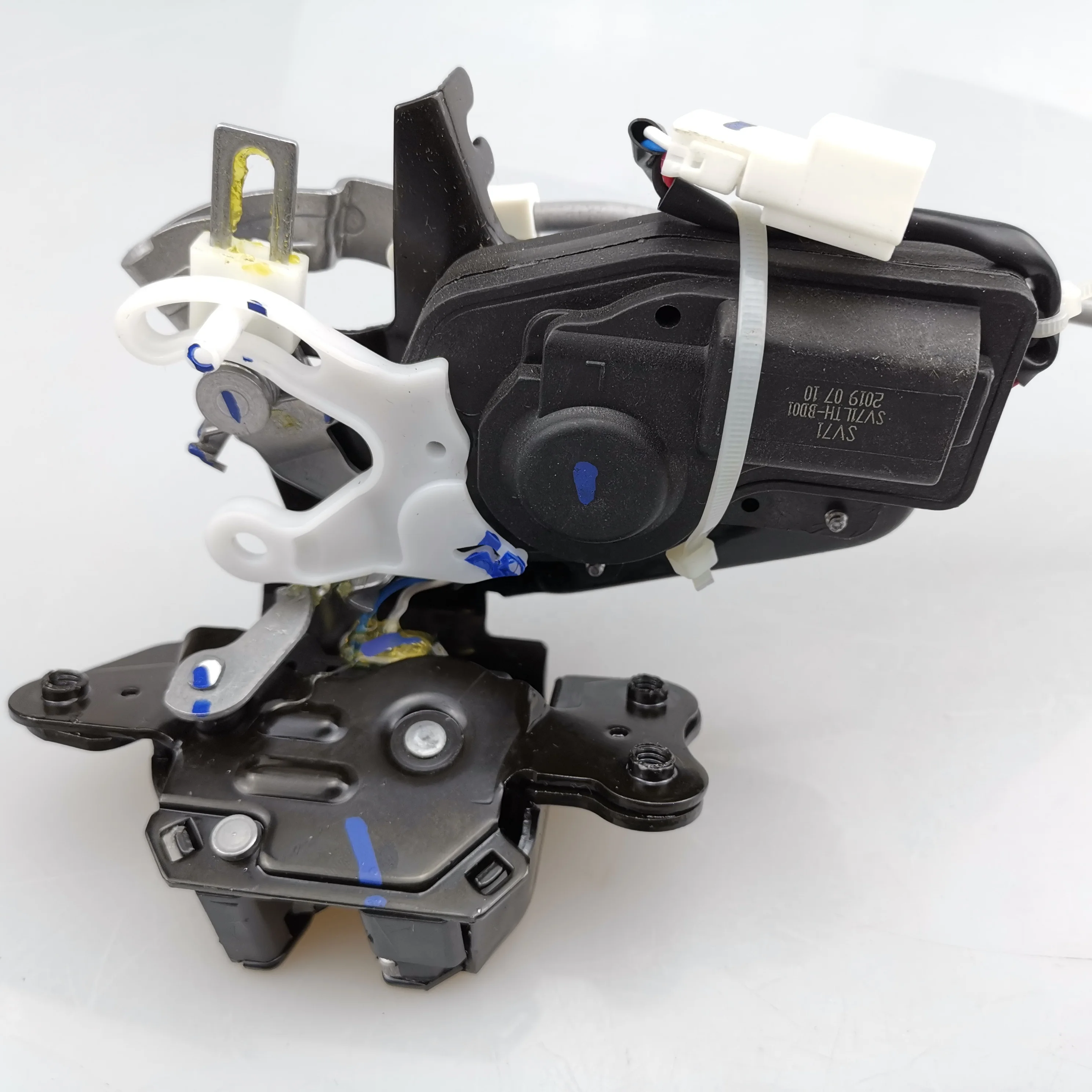 Saic Maxus G10 Rear Tailgate Lock Body C00055633 - Buy Saicmaxus T60 ...