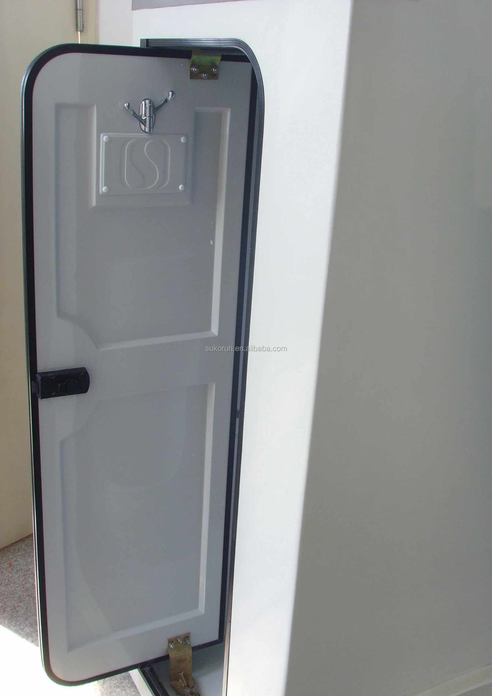 Customised Bus Toilet - Rear-Position for Coach Restroom