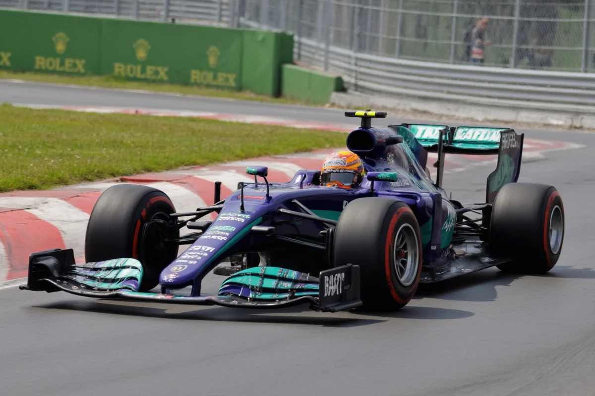 How Fast Do F1 Cars Go? Top Speed & Acceleration Explained