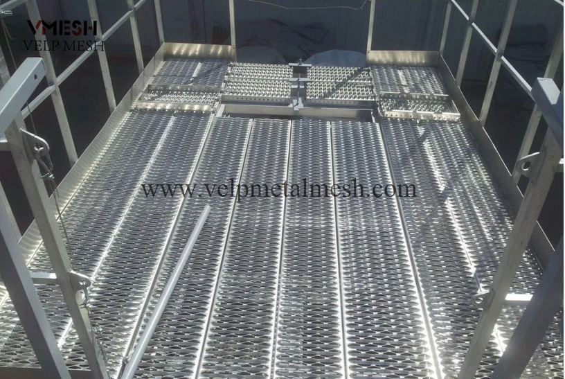 Aluminum Serrated Diamond Hole Walkway Channel Grip Grating
