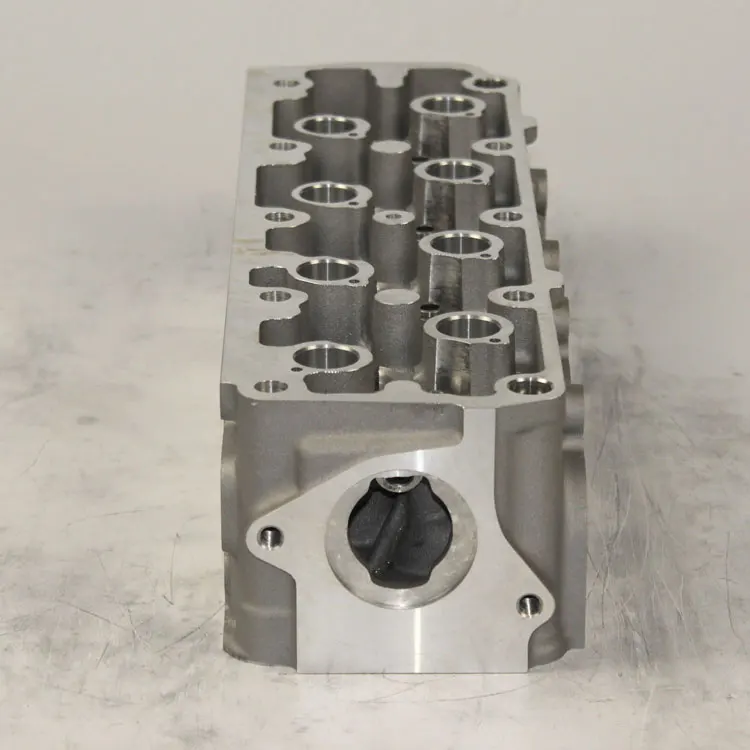 Auto Parts C16NE C16SE Cylinder Head for DAEWOO & CHEVROLET