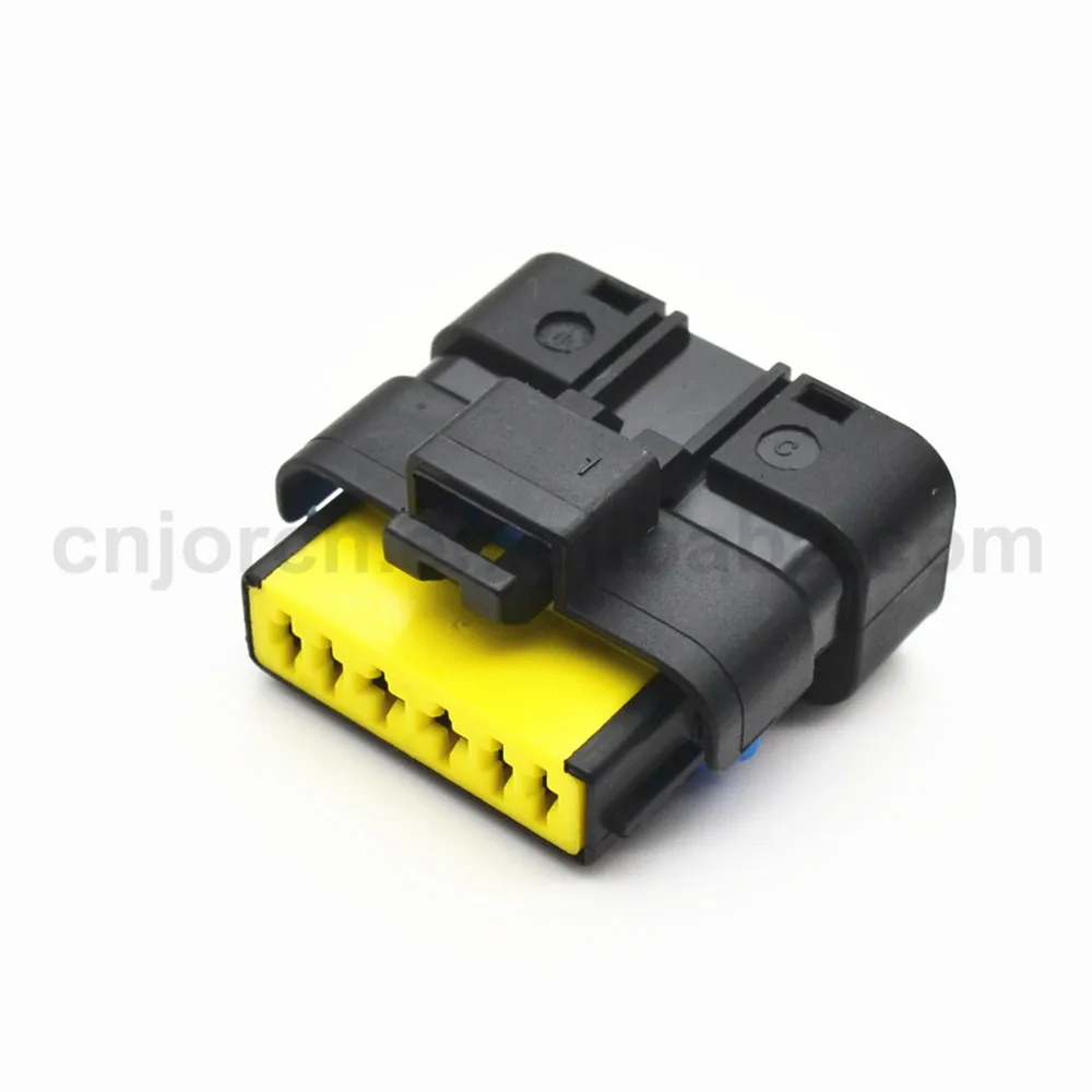 4 Pin Female Waterproof Automotive Connector Socket